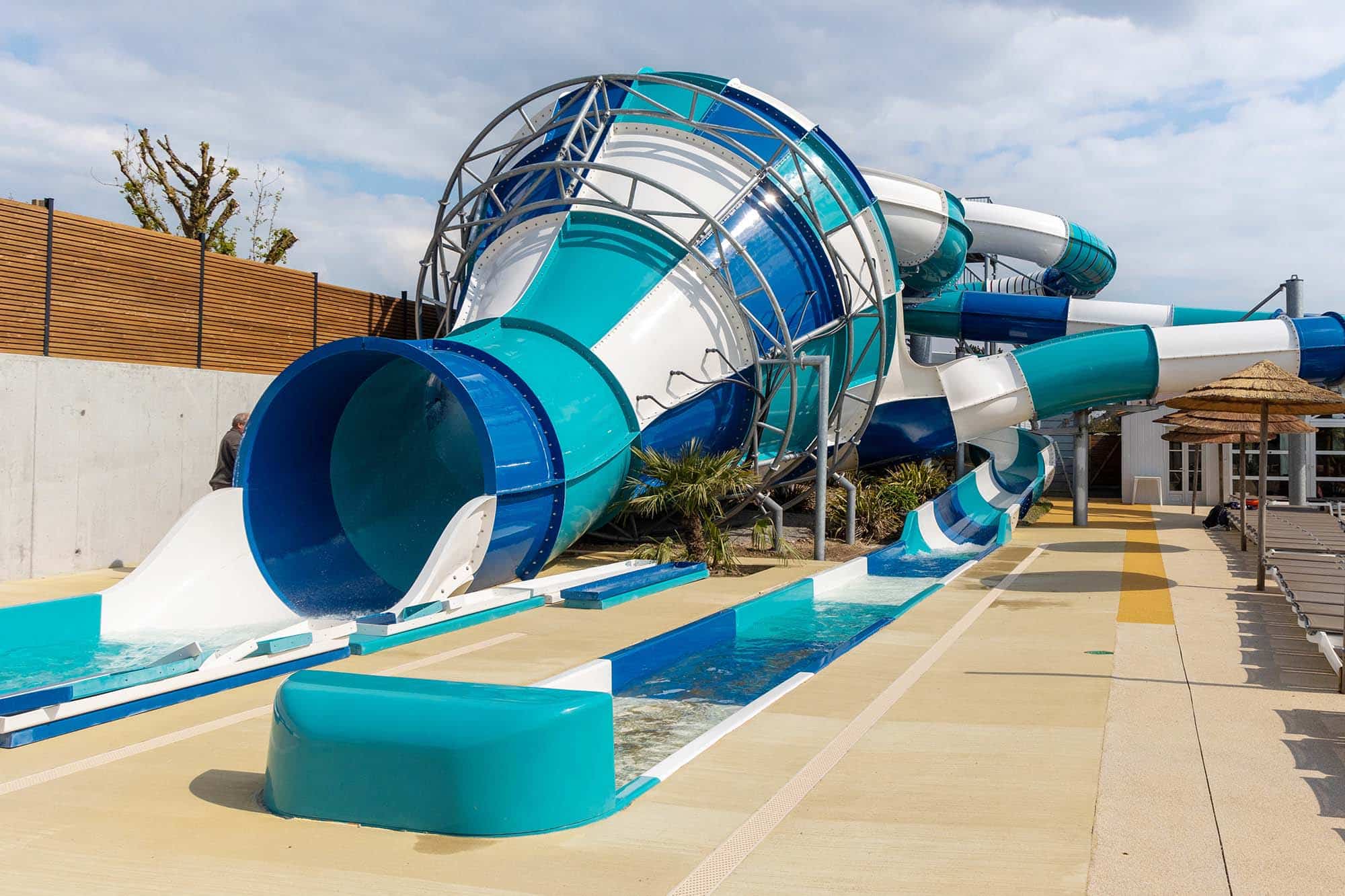 Fournisseur de toboggans aquatiques, campings - EDSUN